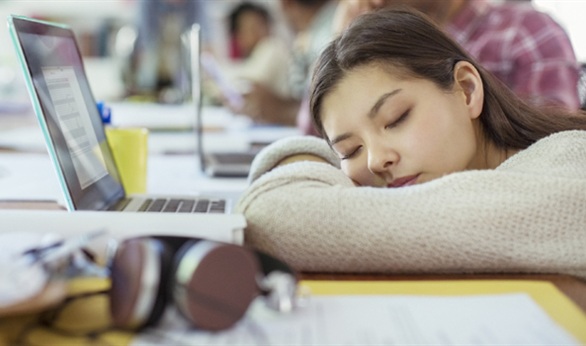 5 Tips to avoid sleepiness at work